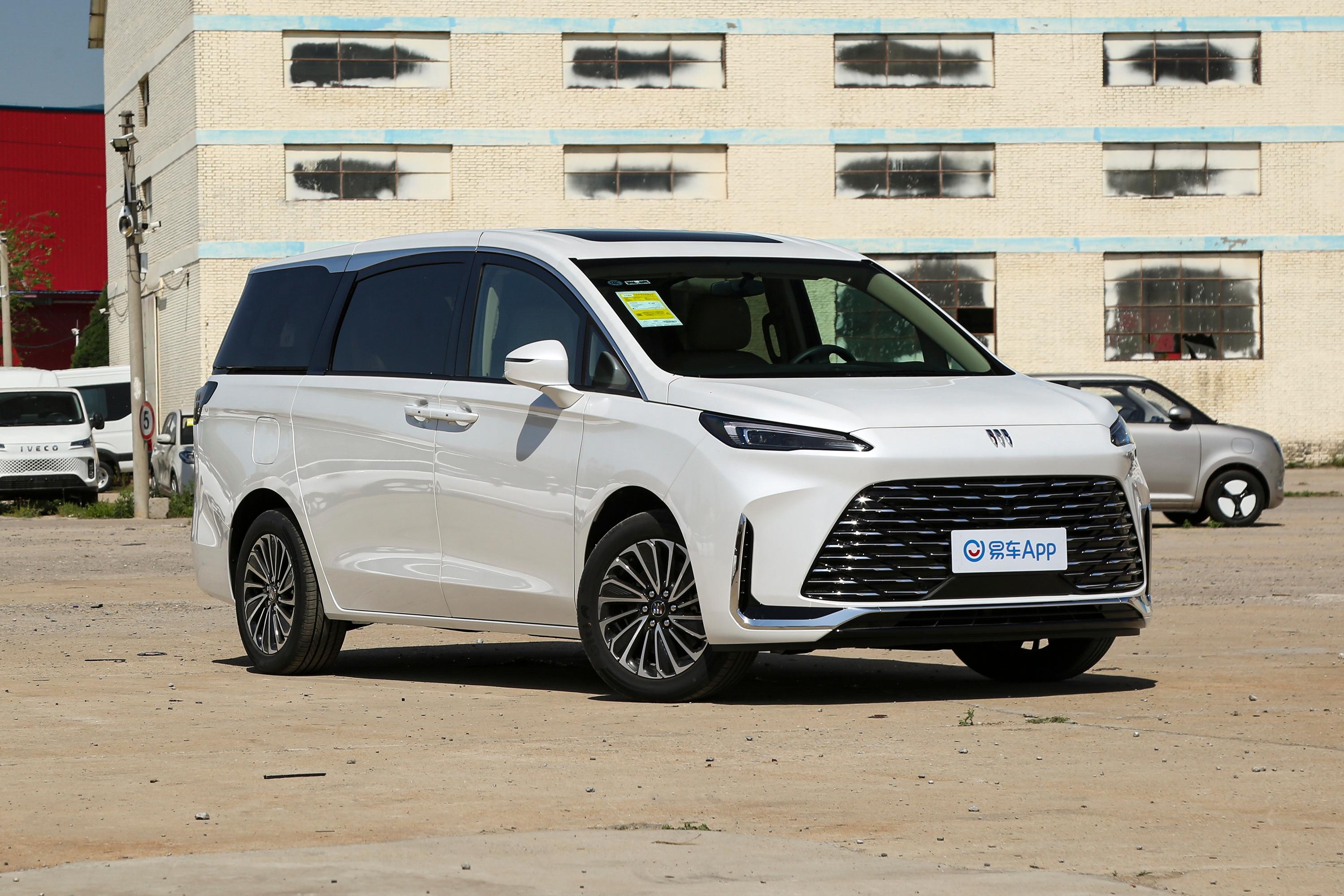 【别克GL8 插电混动陆尚 1.5T 142km 先享版 7座侧前45度车头向右水平图片-汽车图片大全】-易车