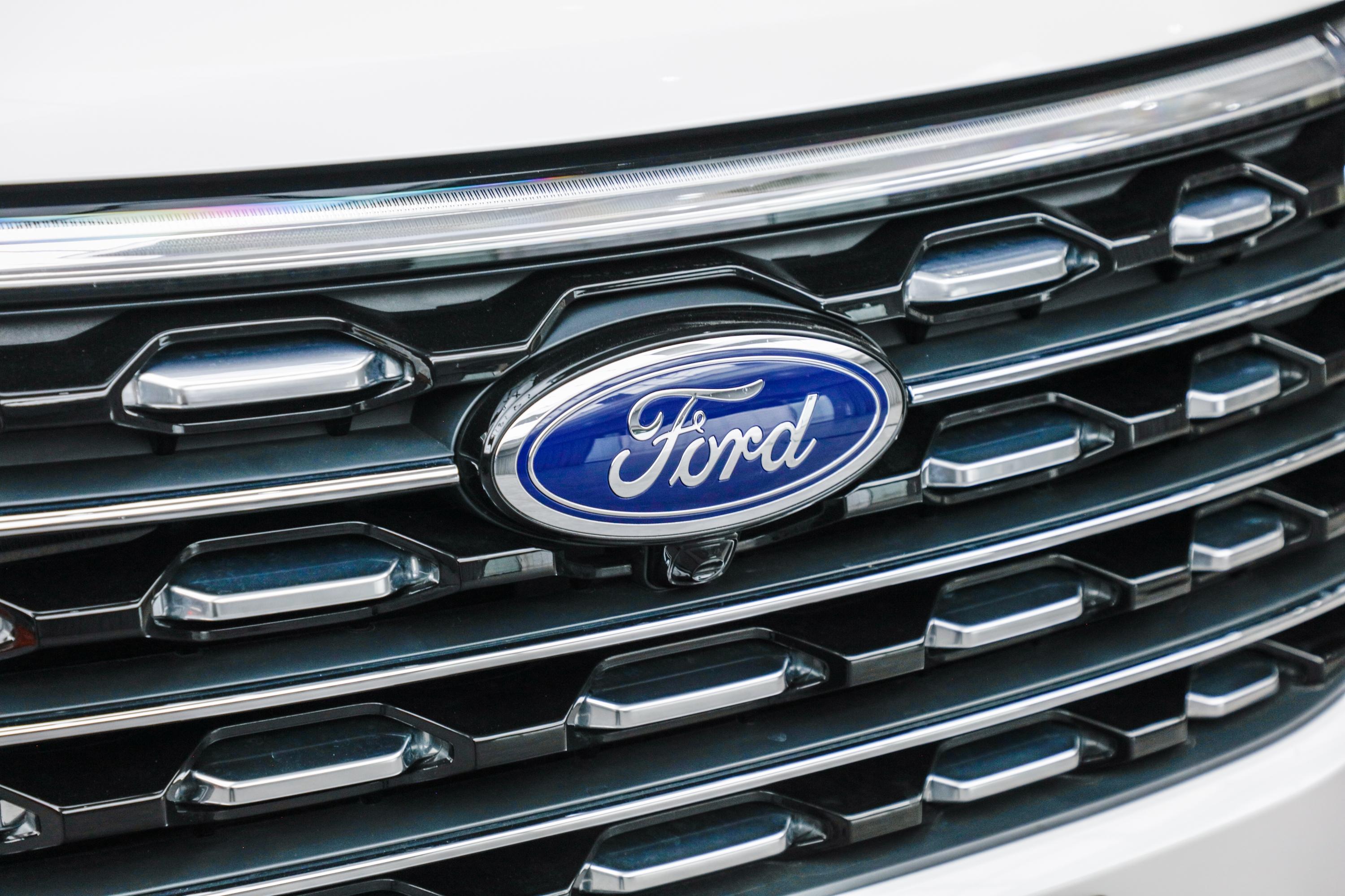 【探险者EcoBoost 285 四驱穿越版 5座外观细节图片-汽车图片大全】-易车