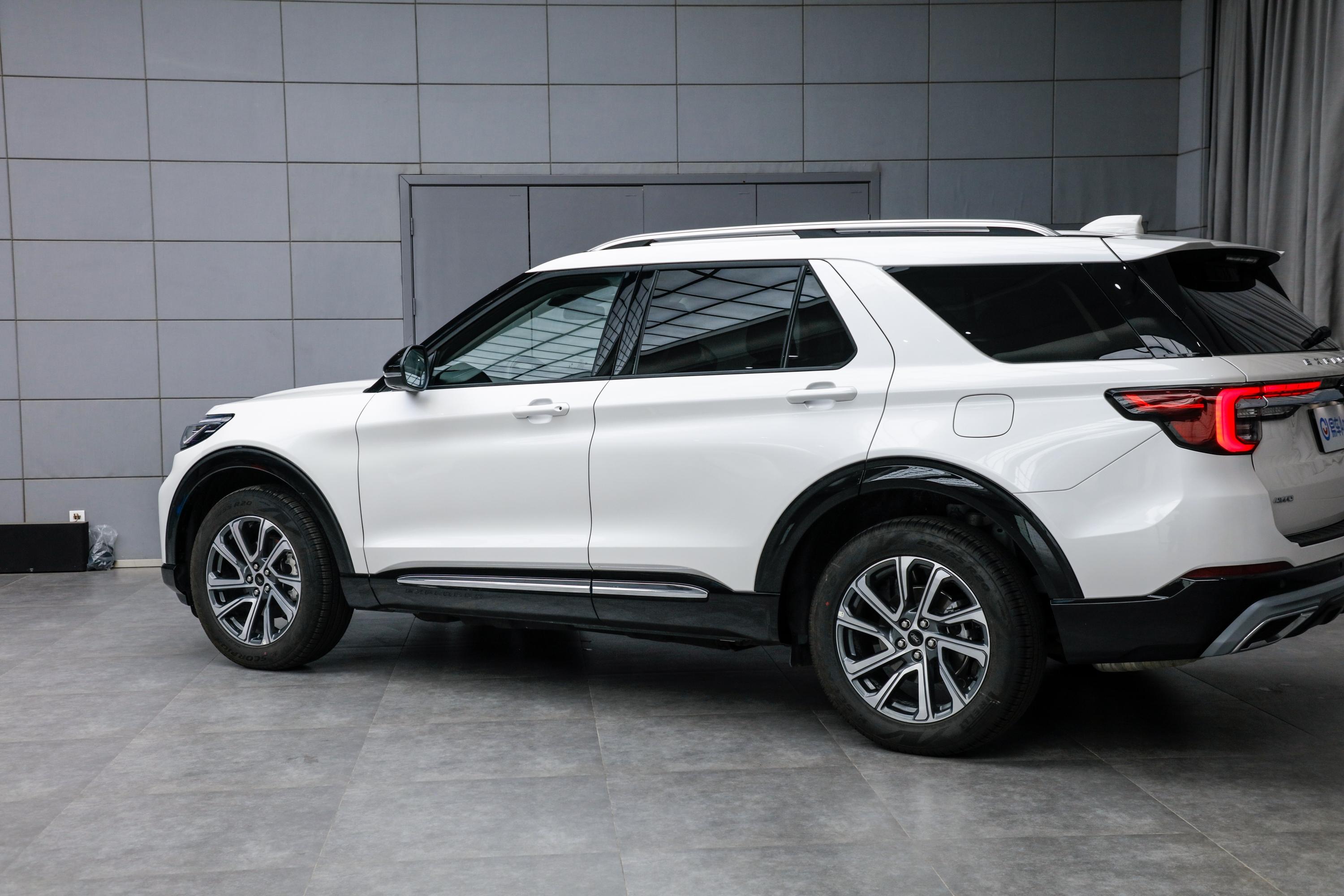 【探险者EcoBoost 285 四驱穿越版 5座外观细节图片-汽车图片大全】-易车