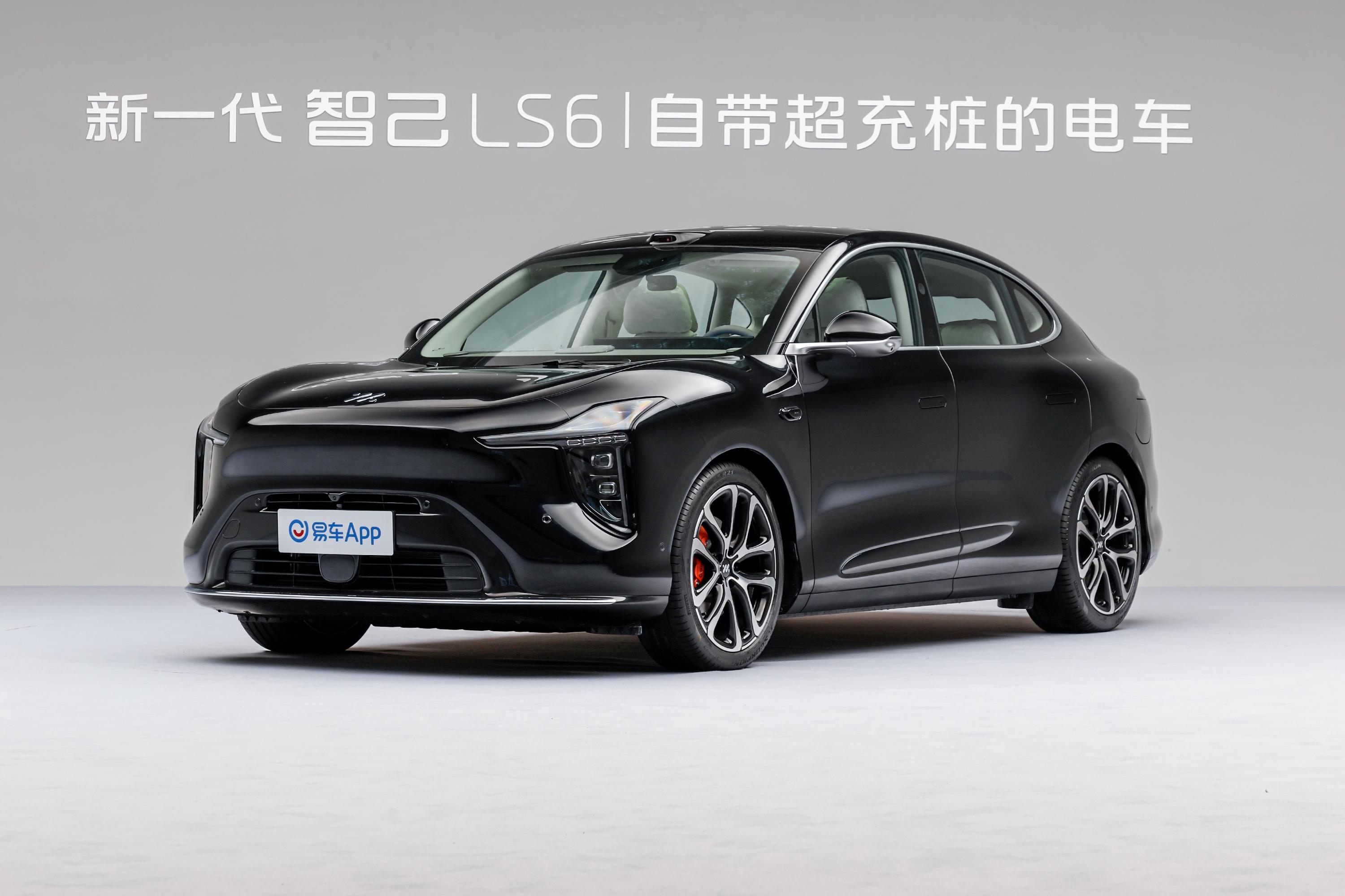 【智己LS6增程版 1.5T 450km 后驱66 Max+侧前45度车头向左水平图片-汽车图片大全】-易车