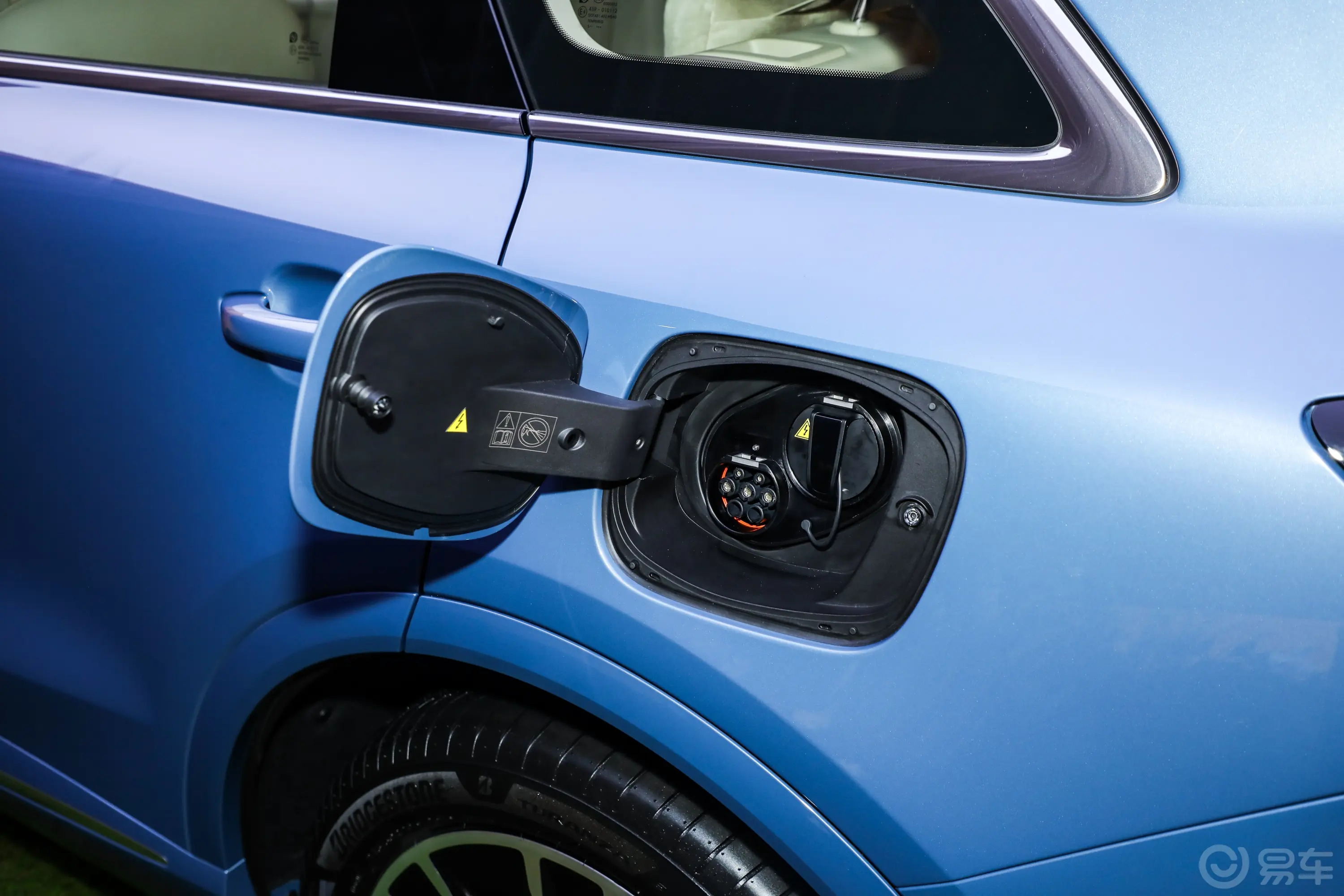 【尚界H5纯电版 640km Max长续航版动力底盘图片-汽车图片大全】-易车