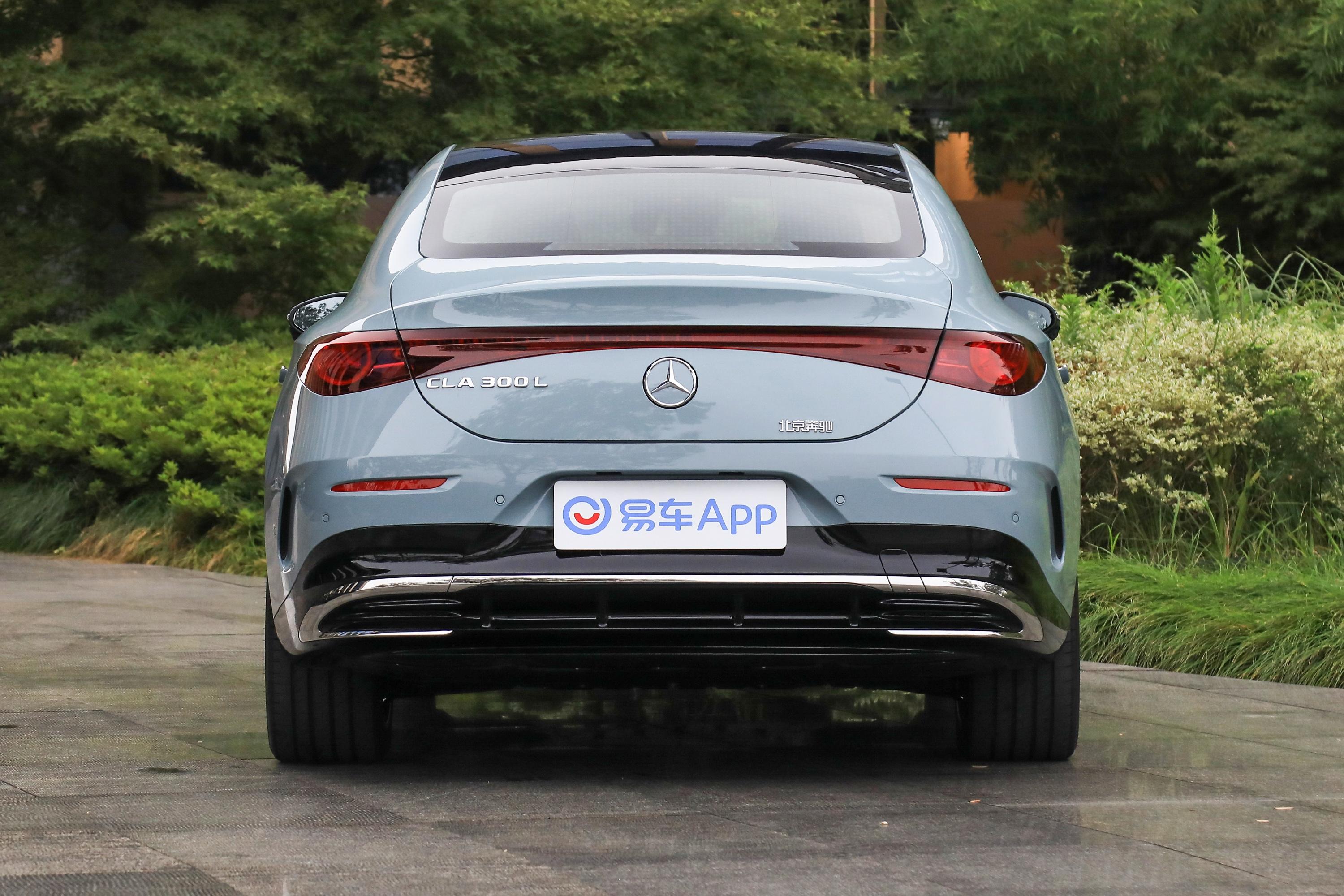 【奔驰CLA新能源CLA 300 L 超长续航领智版正后水平图片-汽车图片大全】-易车