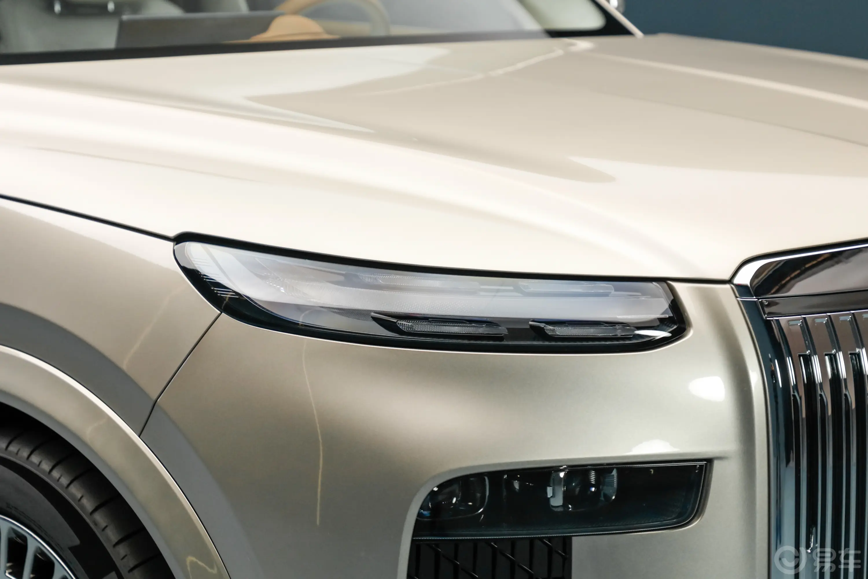 【岚图泰山1.5T 350km Max+外观灯组图片-汽车图片大全】-易车