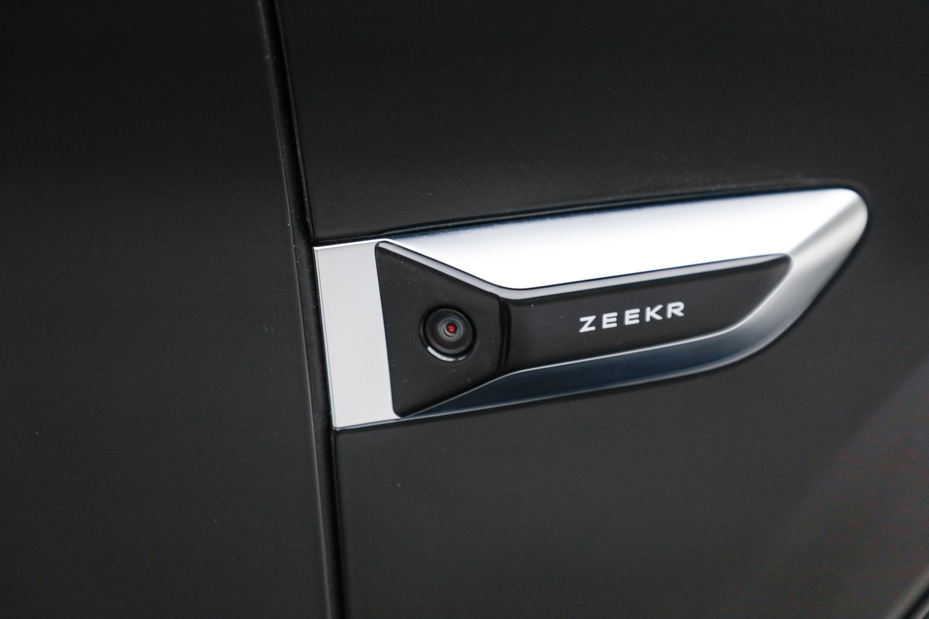 【ZEEKR 8X2.0T 320km Max外观细节图片-汽车图片大全】-易车