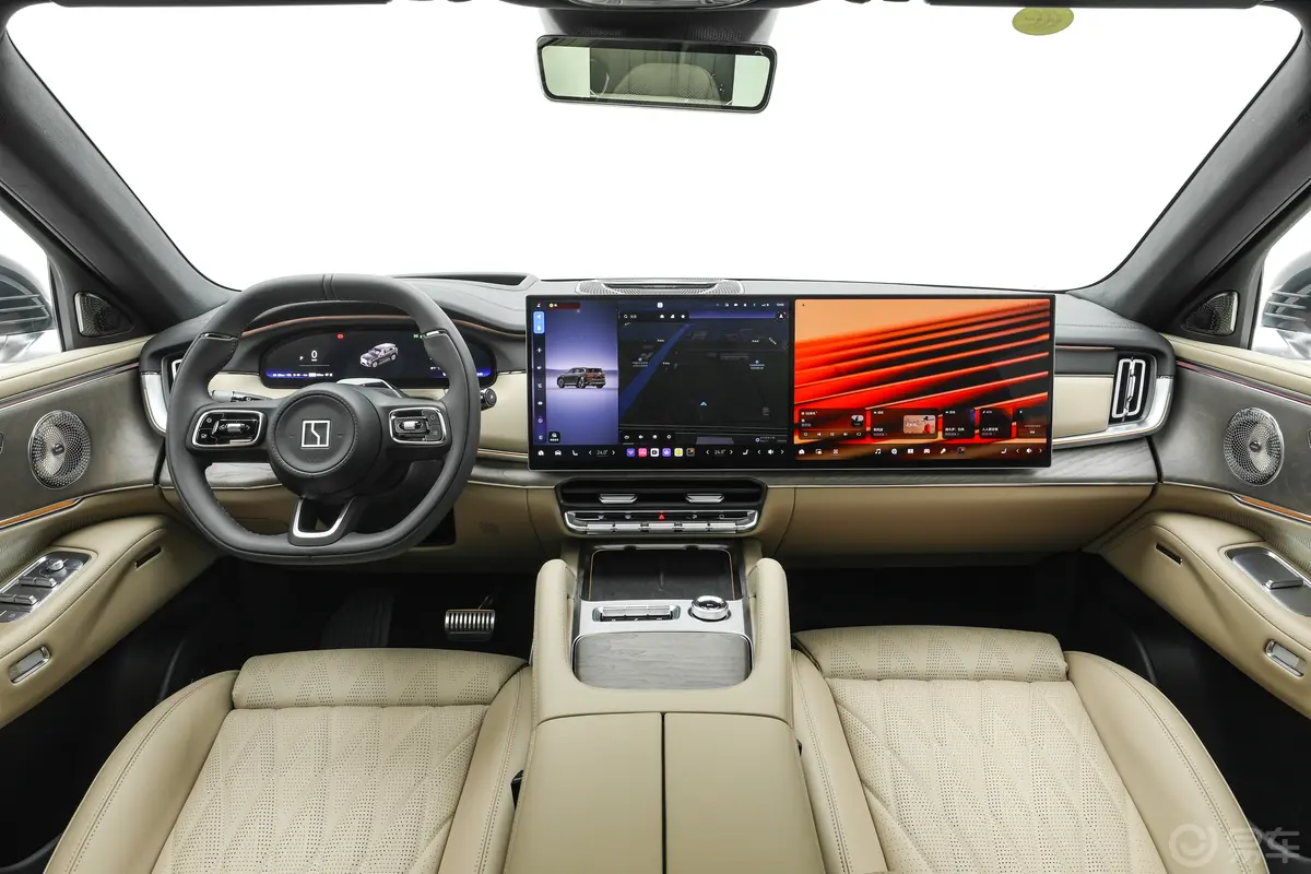 【ZEEKR 8X2.0T 410km Ultra+ 5座中控台整体图片-汽车图片大全】-易车