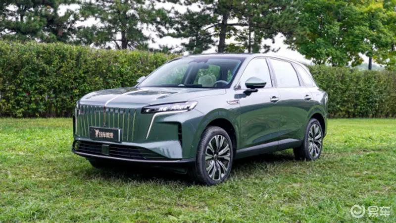 2025年20-30万SUV？首选红旗HS6 PHEV_易车