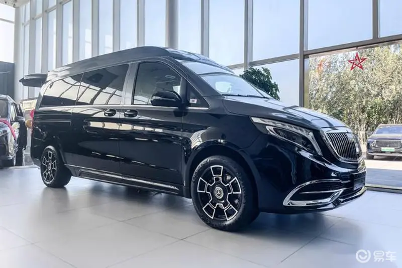 落地不到50万的商务车，百万级的气场！迈巴赫VS680L，太值了！_易车