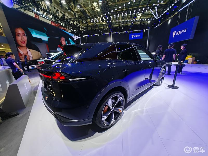 2024北京车展：深蓝SL03/S7 2周年黑金骑士版售16.69万元起_易车