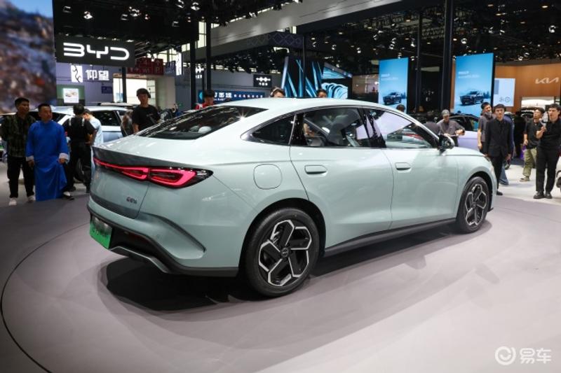 【比亚迪海豹06DMI上市_汽车新闻】-易车_比亚迪海洋那大镇站达融店