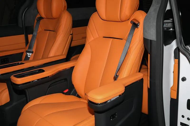 翼真L380 三排座椅最后时的行李舱容积 1091L _易车