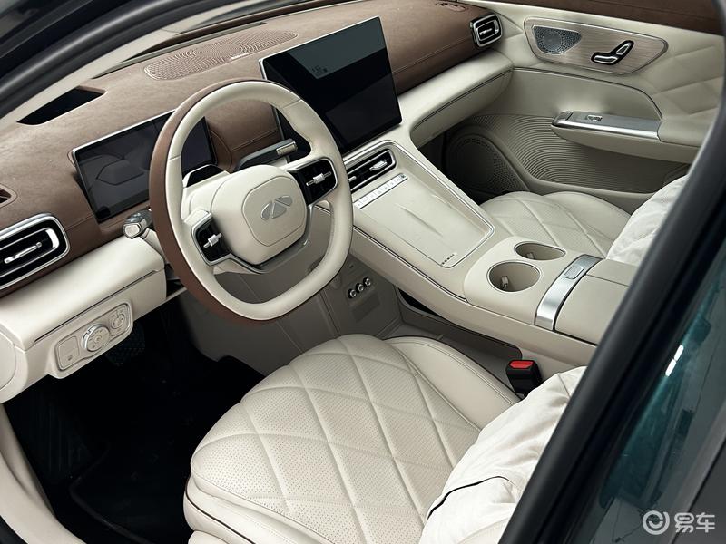 奇瑞风云A9正式亮相 提供9种车身颜色_易车