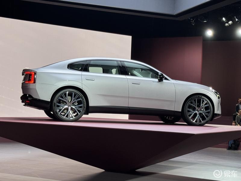 沃尔沃ES90正式发布 定位旗舰纯电动轿车_易车