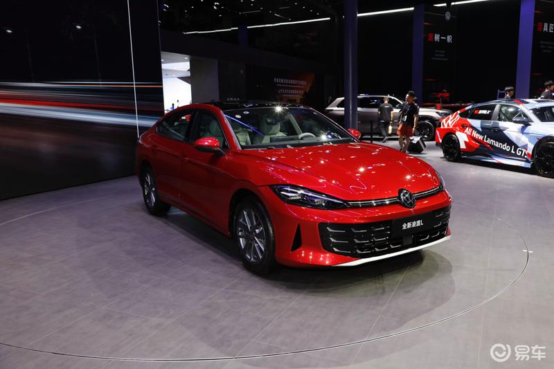 2025成都车展：大众全新凌渡L/凌渡L GTS限时价11.99万元起_易车
