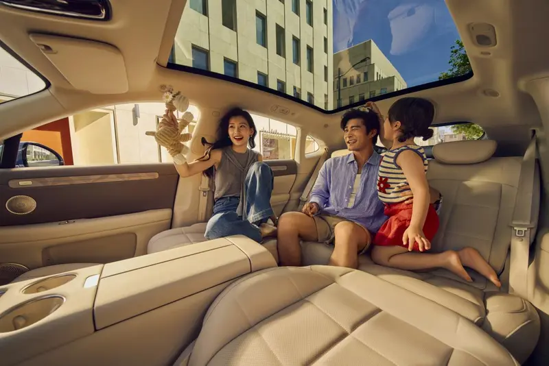 19.79万元起！新一代智己LS6震撼上市_汽车产经网