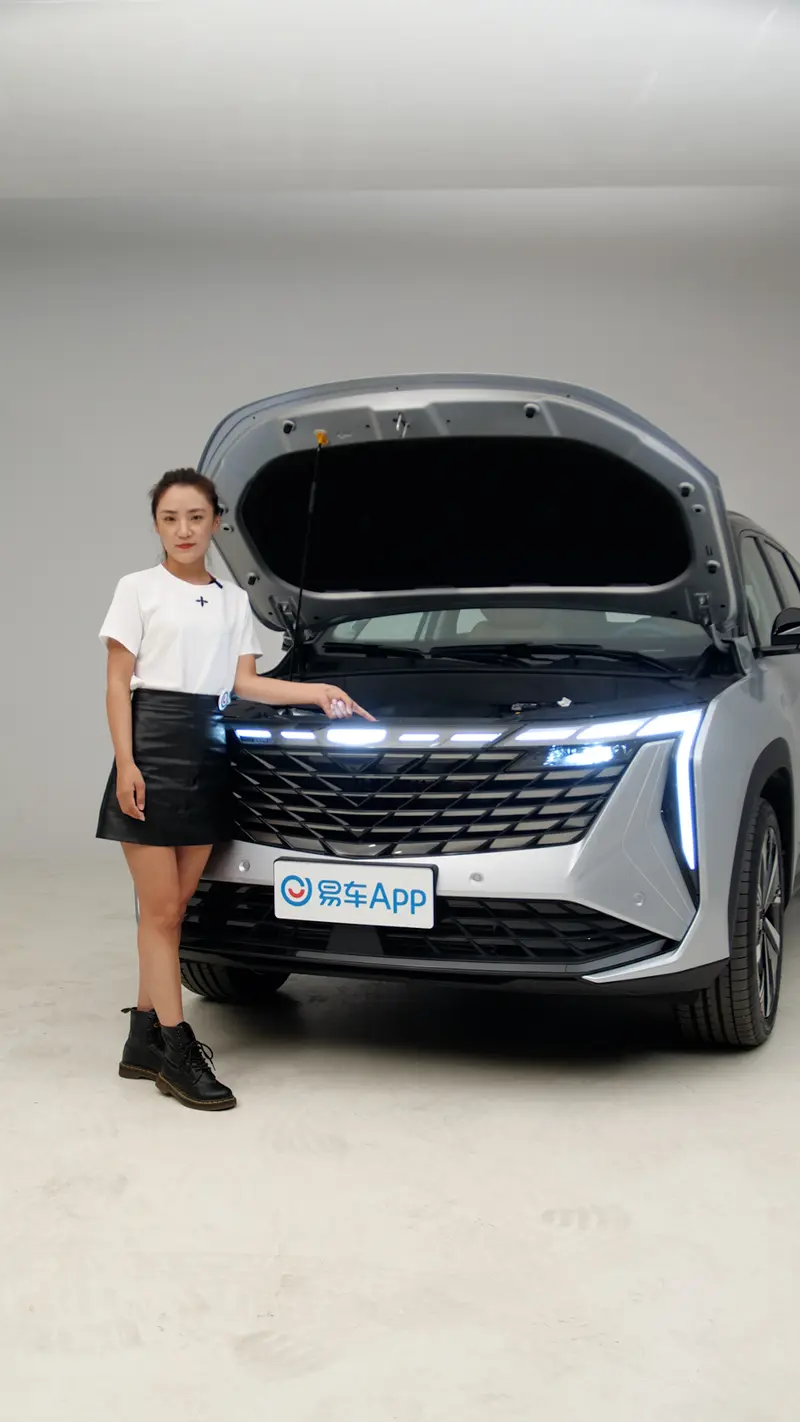 吉利汽车博越L2023款 2.0T 旗舰型发动机舱开启及保养视频说明书_外观配置_易车